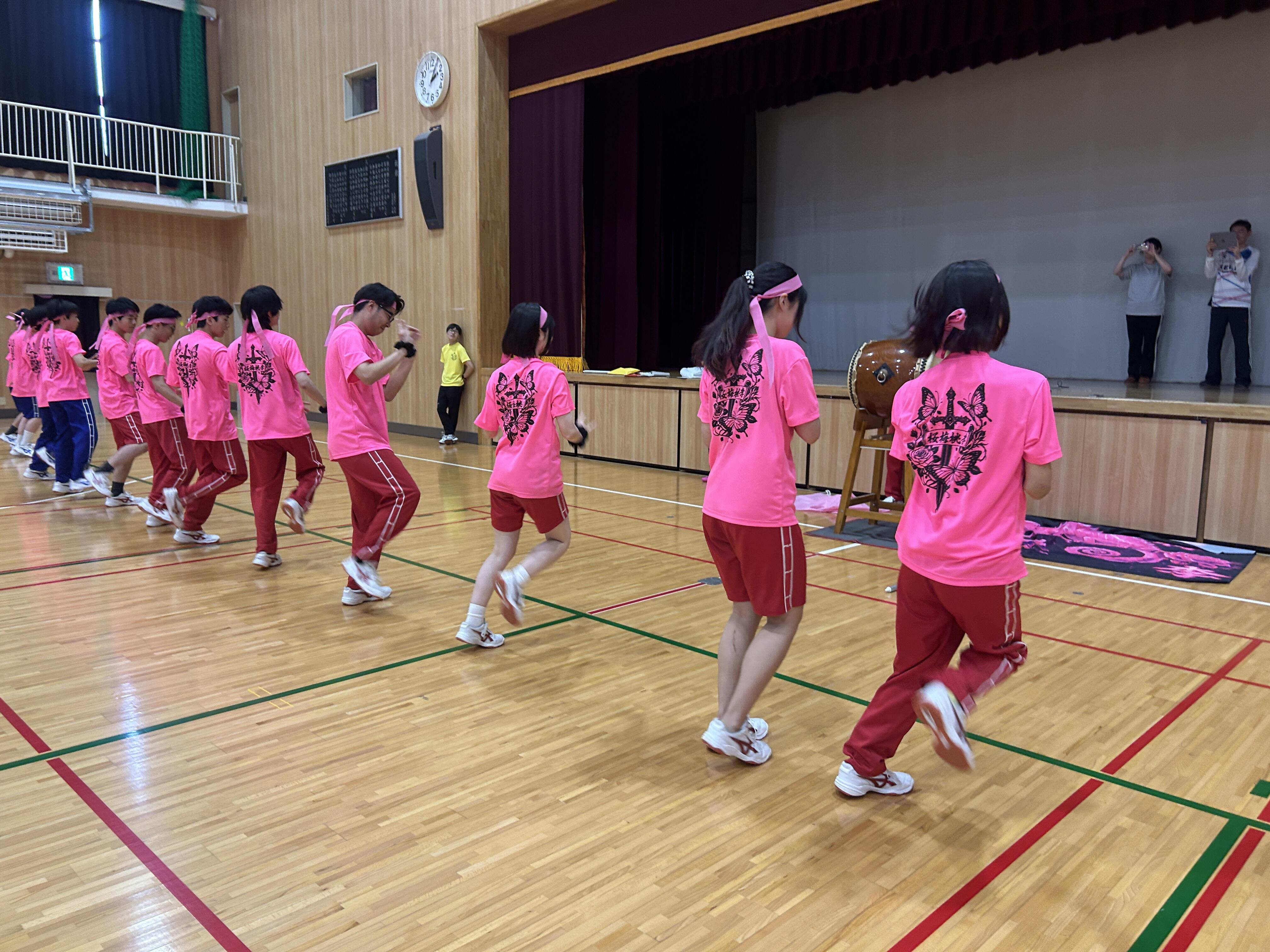いよいよ明日は体育祭！体育館でリハーサルを実施しました！ - 大阪府立淀商業高等学校